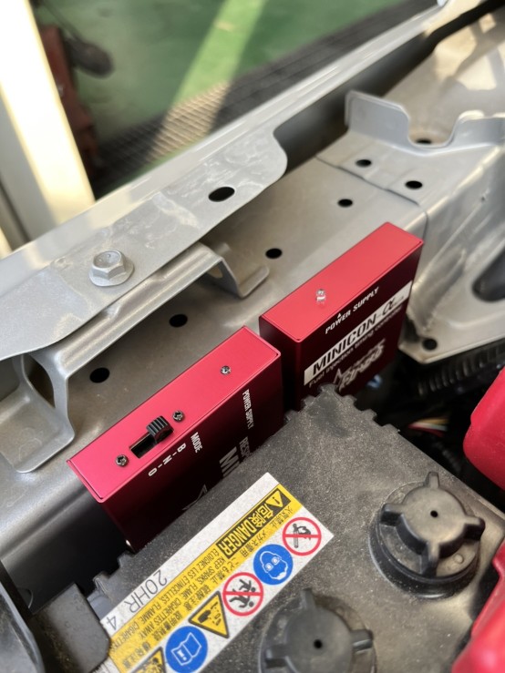 JB64ジムニーにシエクル製MINICON取り付けです。 | Viper Blog