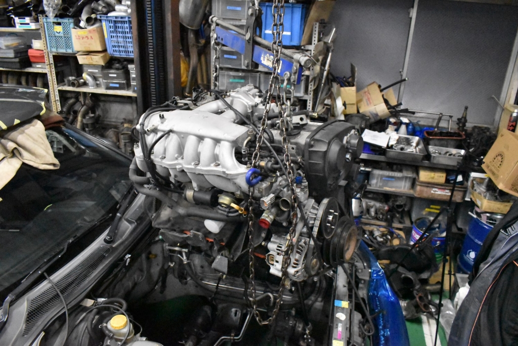 HR34スカイラインにER34 RB25DETと5速マニュアルトランスミッションを移植開始です！ | Viper Blog