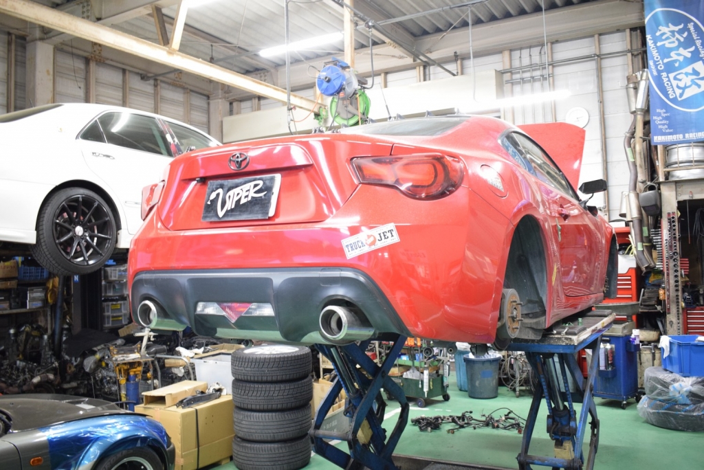 ZN6トヨタFT86にCUSCO製ピロ調整式ロアアーム取り付け | Viper Blog