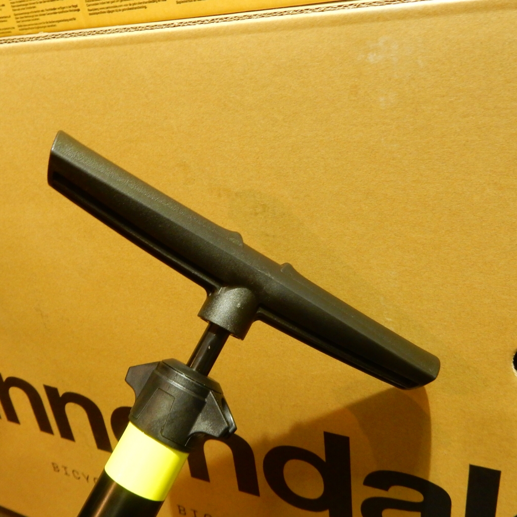 cannondale Essential Floor Pump | バイクストア ファブリカ