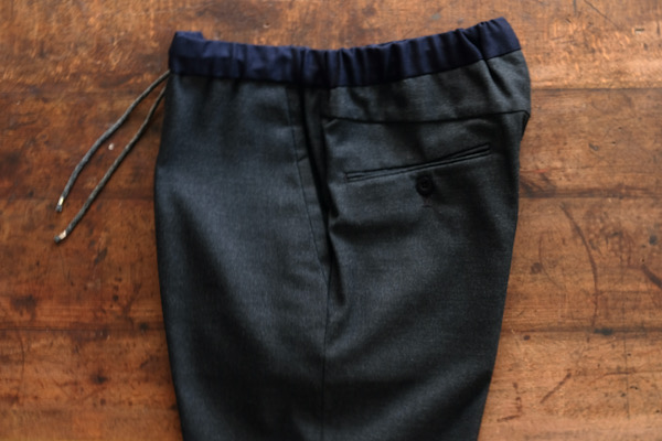 *A VONTADE Slim Easy Slacks | classico ｜ blog