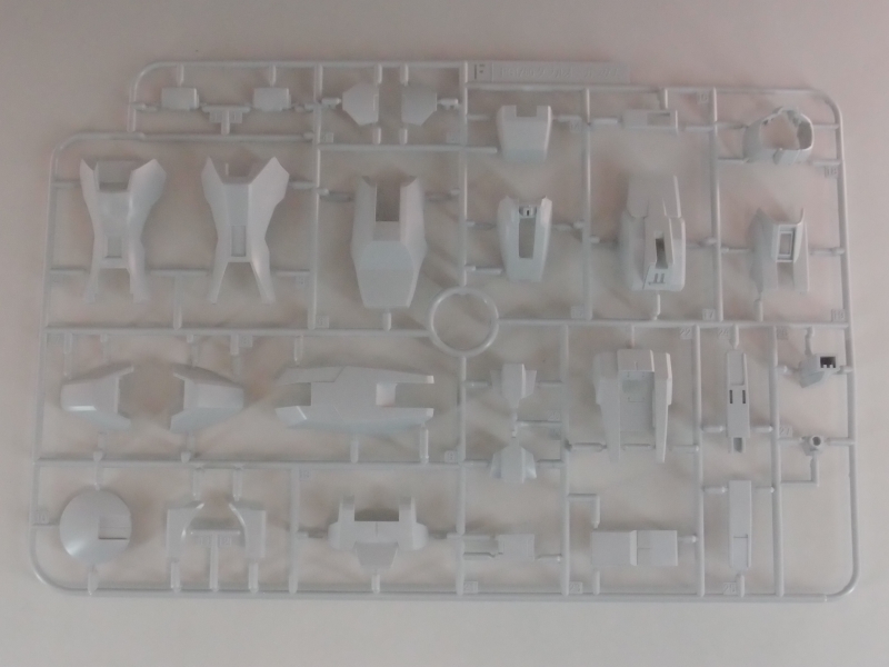 PG 1/60 GN-0000/7S ダブルオーガンダム セブンソード/G (機動戦士ガンダム00V戦記)ランナー紹介 | KenBill Blog