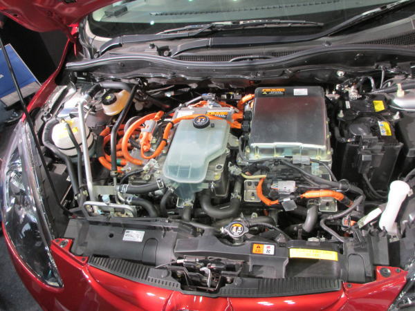 人とくるまのテクノロジー展2014 マツダ MAZDA RE RANGE EXTENDER | Car and Moto in Japan