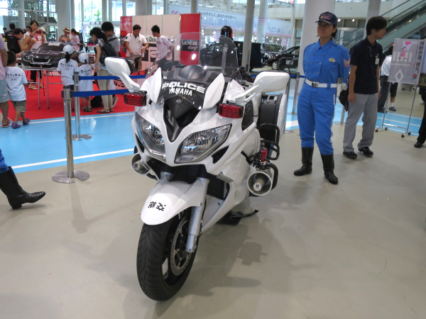 ヤマハ Yamaha FJR1300P | Car and Moto in Japan