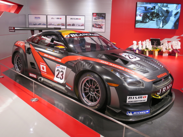 日産 Nissan GT-R GT-1 2011 | Car and Moto in Japan