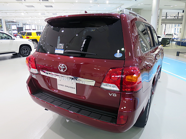 トヨタ ランドクルーザー 200 ZX 特別仕様車 Toyota Land Cruiser 200 ZX Bruno Cross 4WD ...