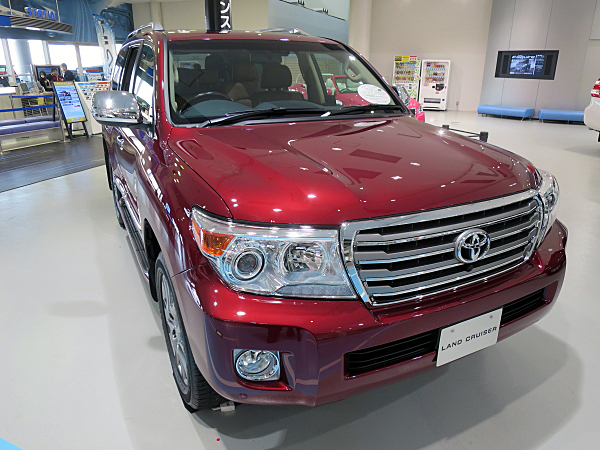 トヨタ ランドクルーザー 200 ZX 特別仕様車 Toyota Land Cruiser 200 ZX Bruno Cross 4WD ...