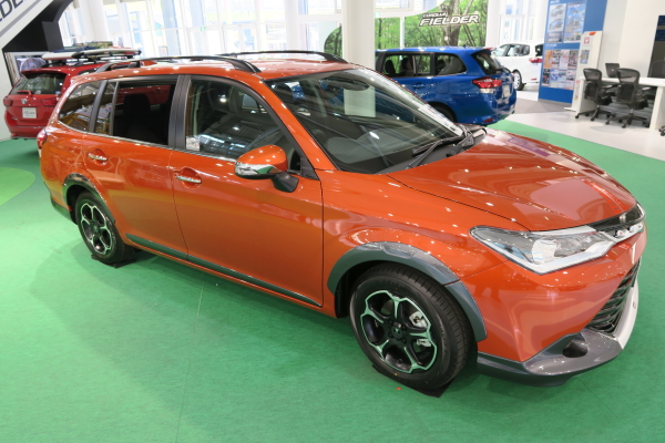 トヨタ カローラ クロスフィールダー モデリスタ Toyota Corolla Cross Fielder Modellista | Car ...