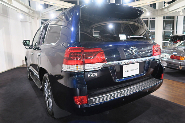 トヨタ ランドクルーザー 200 ZX 4WD Toyota Land Cruiser 200 ZX 4WD | Car and Moto ...