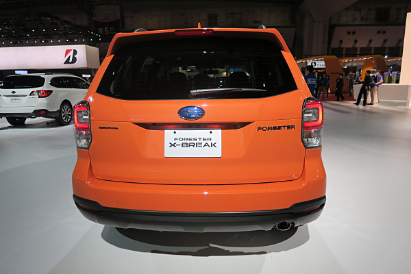スバル フォレスター 特別仕様車 エックスブレイク Subaru Forester X-Break | Car and Moto in Japan