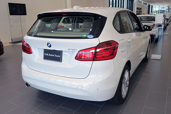 BMW 218i アクティブツアラー 特別限定車 ファッショニスタ BMW 218i Active Tourer "Fashionista ...
