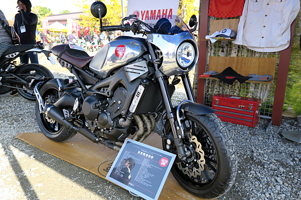 ヤマハ XSR900 ファスター・サンズ Yamaha XSR900 "Faster Sons" | Car and Moto in Japan