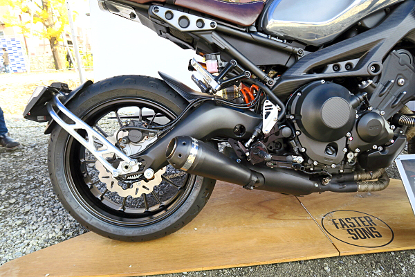 ヤマハ XSR900 ファスター・サンズ Yamaha XSR900 "Faster Sons" | Car and Moto in Japan
