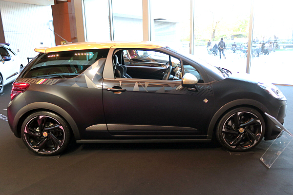 シトロエン DS3 パフォーマンス ブラック スペシャル Citroen DS3 Perfomance Black Special | Car ...