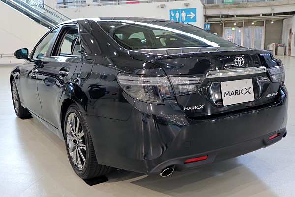 トヨタ マーク X 250RDS ブラック Toyota Mark X 250RDS : Black | Car and Moto in Japan