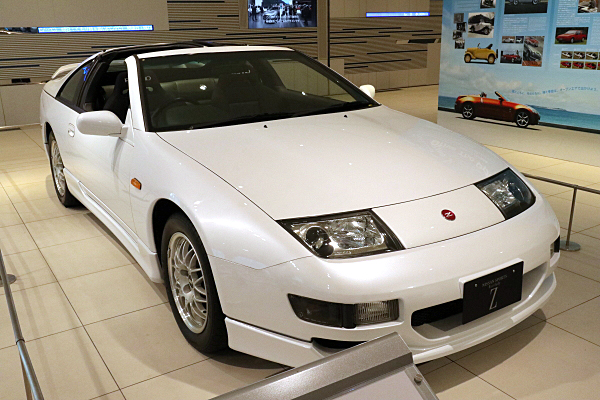 日産 フェアレディZ 300ZX Tバールーフ 1998 Nissan 300ZX T bar roof 1998 | Car and ...
