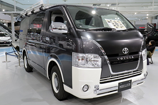 トヨタ ハイエース モデリスタ リラクベース Toyota Hiace Modellista "Relaxbase" | Car and ...