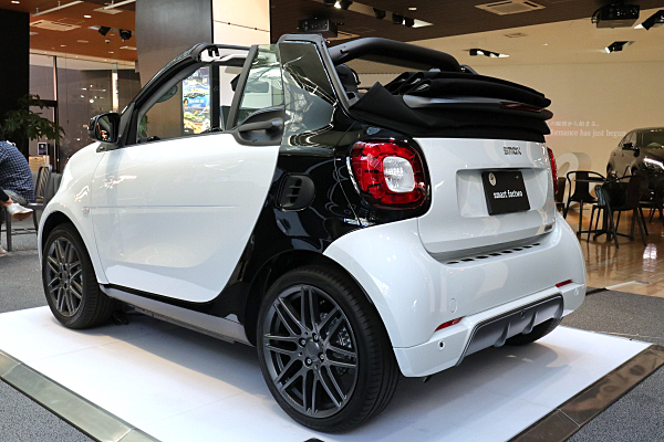 スマート カブリオ ブラバス スポーツ smart cabrio BRABUS sports | Car and Moto in Japan