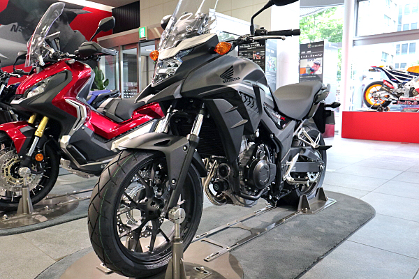 ホンダ 400X ブラック Honda 400X : black | Car and Moto in Japan