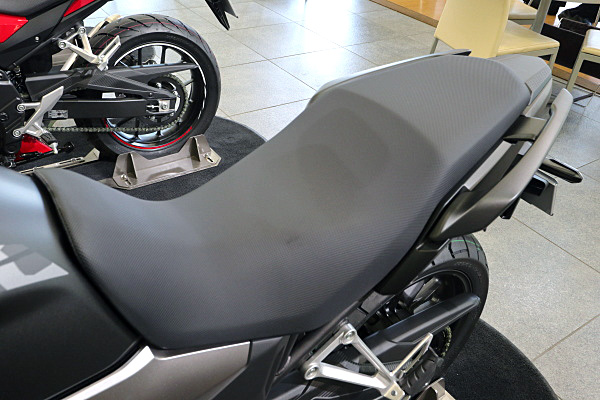 ホンダ 400X ブラック Honda 400X : Black | Car and Moto in Japan