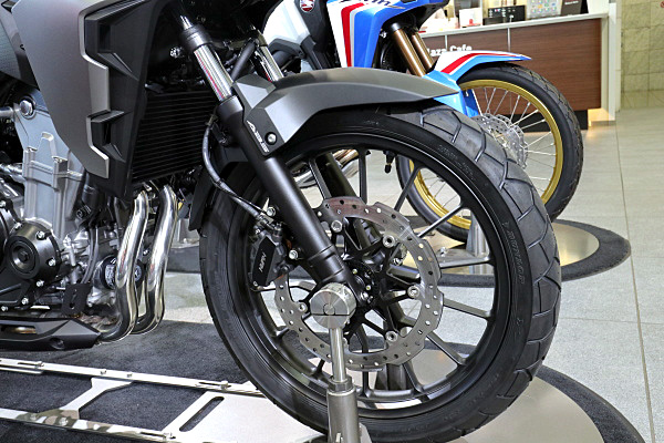 ホンダ 400X ブラック Honda 400X : Black | Car and Moto in Japan