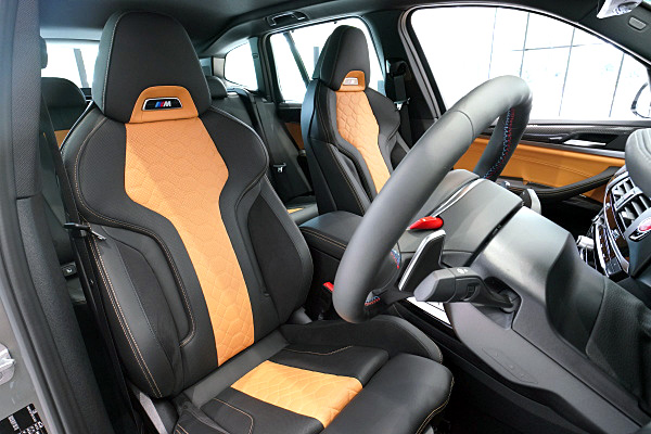 BMW X3M コンペティション シルバー BMW X3M Competition : Silver | Car and Moto in Japan