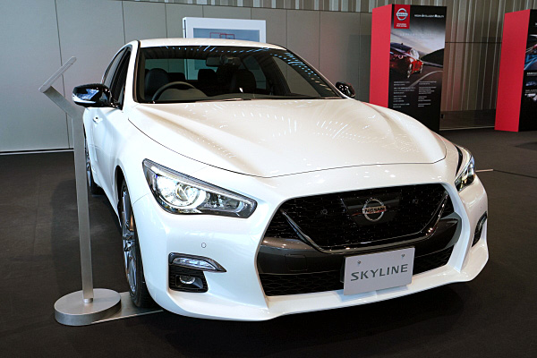 日産 スカイライン 400R ホワイト (3) Nissan Skyline 400R : White (3) | Car and Moto ...