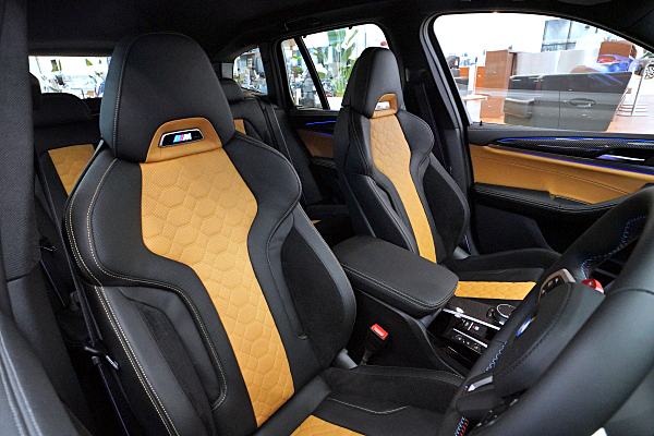 BMW X3M コンペティション シルバー (2) BMW X3M Competition : Silver (2) | Car and ...