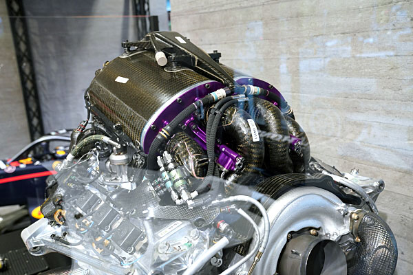 レッドブル レーシング RB15 2019 F1 2021カラー + RA619H Red Bull Racing RB15 2019 F1 ...