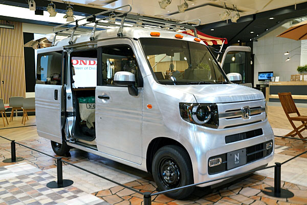 ホンダ Nバン カスタム 「3rd プレイスバン」 Honda N-VAN Custom 「3rd Place VAN」 | Car and ...