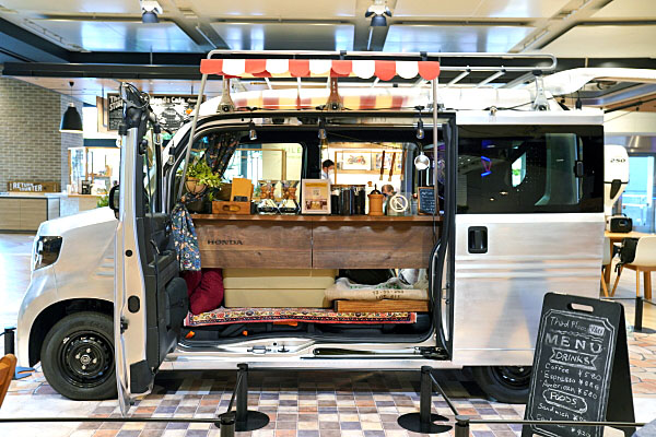 ホンダ Nバン カスタム 「3rd プレイスバン」 Honda N-VAN Custom 「3rd Place VAN」 | Car and ...