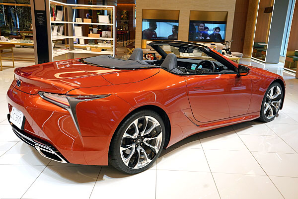 レクサス LC500 コンバーチブル オレンジ Lexus LC500 Convertible : Orange | Car and Moto ...