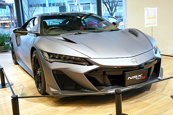 ホンダ NSX タイプS グレー (2) Honda NSX Type S : Gray (2) | Car and Moto in Japan