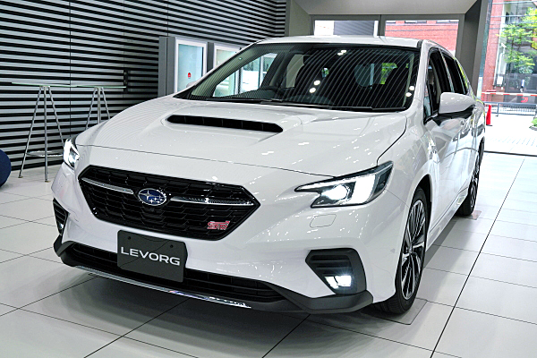 スバル レヴォーグ STIスポーツ R EX ホワイト Subaru Levorg STI Sport R EX : White | Car ...