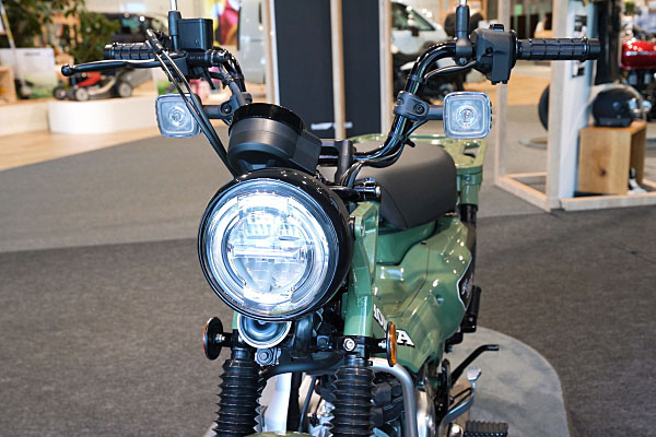 ホンダ CT125 ハンターカブ グリーン Honda CT125 Hunter Cub : Green | Car and Moto in ...