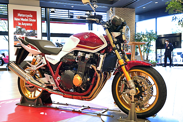 ホンダ CB1300 スーパーフォア SP 30th アニバーサリー Honda CB1300 Super Four SP 30th ...