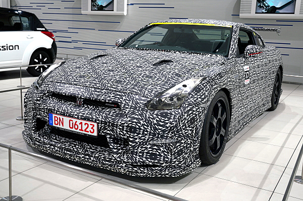 日産 GT-R ニスモ ニュルブルクリンク タイムアタック車 2013 Nissan GT-R NISMO "Nurburgring Time ...