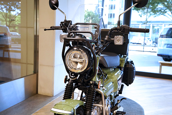 ホンダ CT125 ハンターカブ グリーン + アクセサリー Honda CT125 Hunter Cub : Green ...