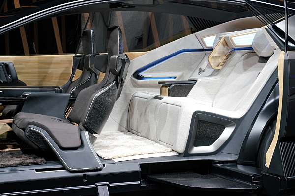 レクサス LF-ZL Lexus LF-ZL | Car and Moto in Japan