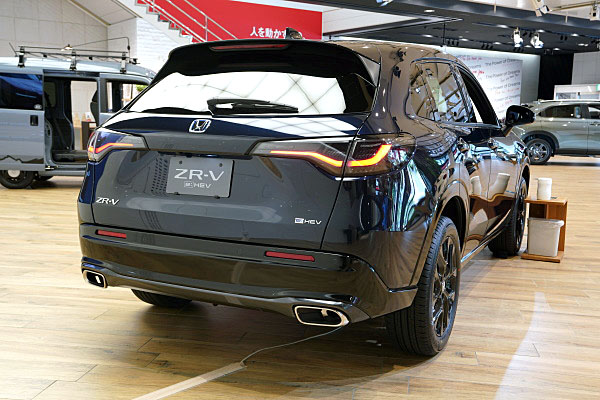 ホンダ ZR-V e:HEV Z ブラックスタイル ブルー Honda ZR-V e:HEV Z Black Style : Blue | Car and Moto in Japan