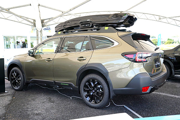 スバル レガシィ アウトバック エックスブレイク EX グリーン + アクセサリー Subaru Legacy Outback X-BREAK ...
