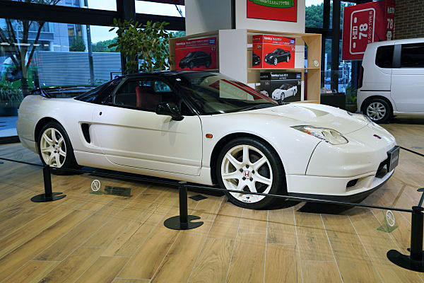 ホンダ NSX-R 2002 NA2 (2) Honda NSX-R 2002 NA2 (2) | Car and Moto in Japan