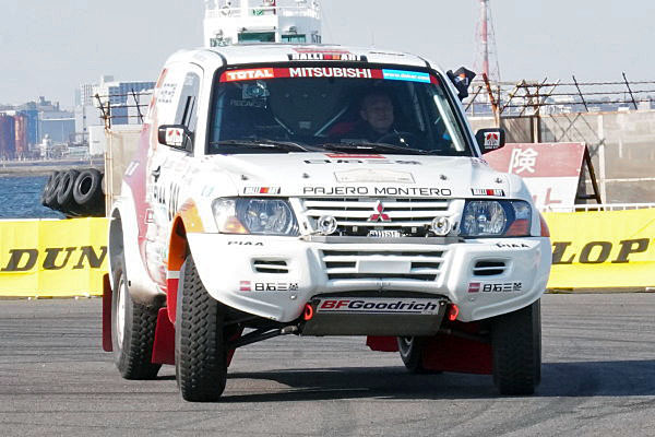 三菱 パジェロ 2002 ダカールラリー #201 (2) Mitsubishi Pajero 2002 Dakar Rally #201 ...