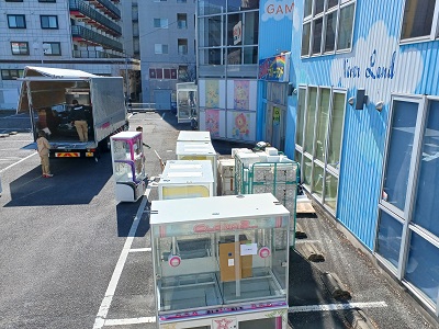 都筑区センター北の閉店した「アミューズメントパーク ネバーランド」でゲーム機が運び出されていました！ | うちの街 都筑！