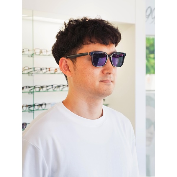 【999.9 People”999.9feelsun F-62NP”】 | 999.9 selected by HAYASHI-MEGANE BLOG(2)
