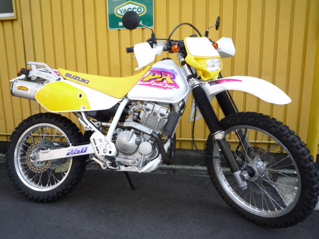 DR250R | モトワークトラクションスポーツ