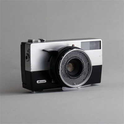 RICOH AUTO 35V | イエネコカメラのニュース
