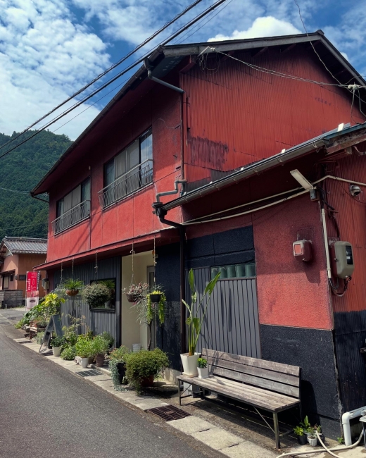 大人の夏休み～伏流水の円原で本格的なベトナム式コーヒーを「Phin and Bean」(岐阜県山県市)。 | マホガニーなDaily☆