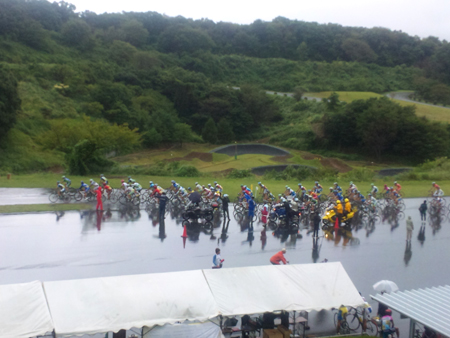 全日本実業団対抗サイクルロードレース大会 ＆ 箱根．仙石原 | 建築家ノート 自転車ダイアリー