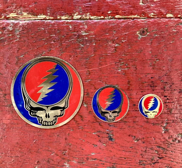 Grateful Dead - Classic Steal Your Face Metal Sticker | Bear's Choice ...